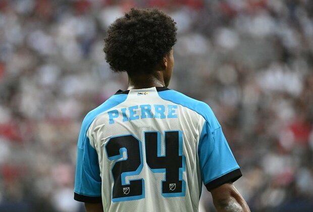 Sporting KC transfer D Kayden Pierre to KRC Genk