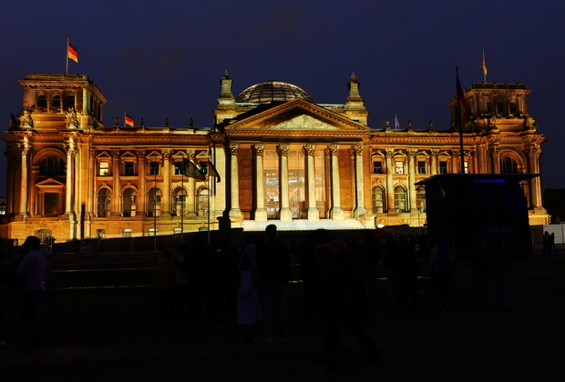 GERMANY-BERLIN-REICHSTAG-ILLUMINATION ART