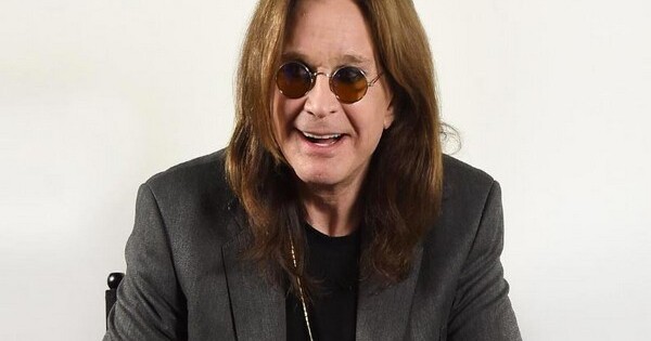 Ozzy Osbourne says he "can't walk" due to Parkinson's disease ahead of ...