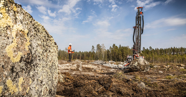 Electric concept rig displayed by Sandvik at Vei og Anlegg 2022 in Norway