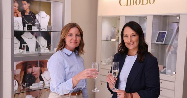 Coulson Treacy Jewellers- Yvonne and Amanda shine in new venture