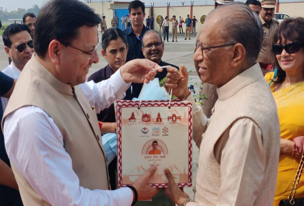 Uttarakhand CM meets Mauritius PM Navinchandra Ramgoolam