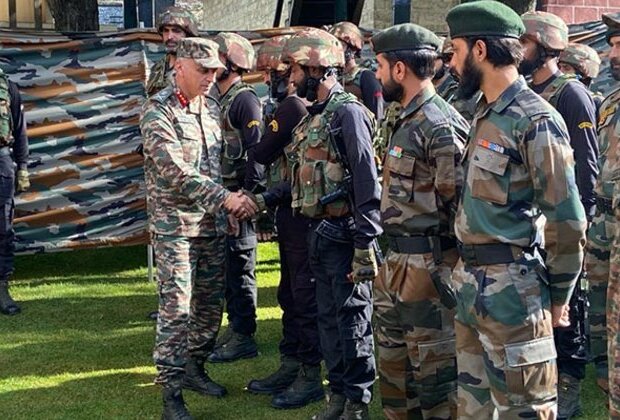 J-K: Lt Gen Rajiv Ghai reviews operational preparedness at frontline ...