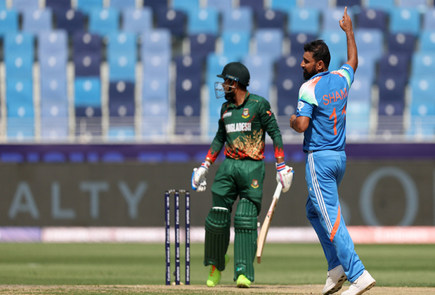 "Ye ICC tournament me Panje se kam baat hi nahi karte": Gill hails ...