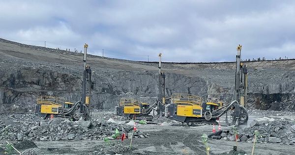 Dynamitage TCG orders SmartROC D65 surface drill rigs