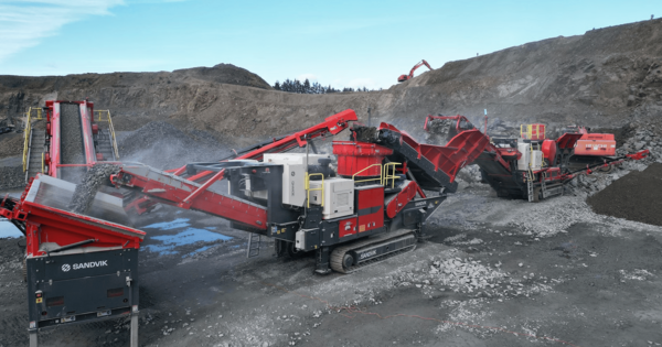 Sandvik gives annual award to its electric train
