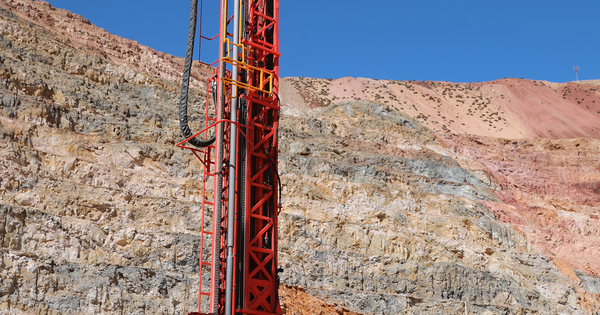 Sandvik adds the DR410i to its iSeries of rotary blast hole drills