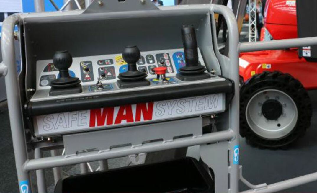 Manitou launches Safe Man System