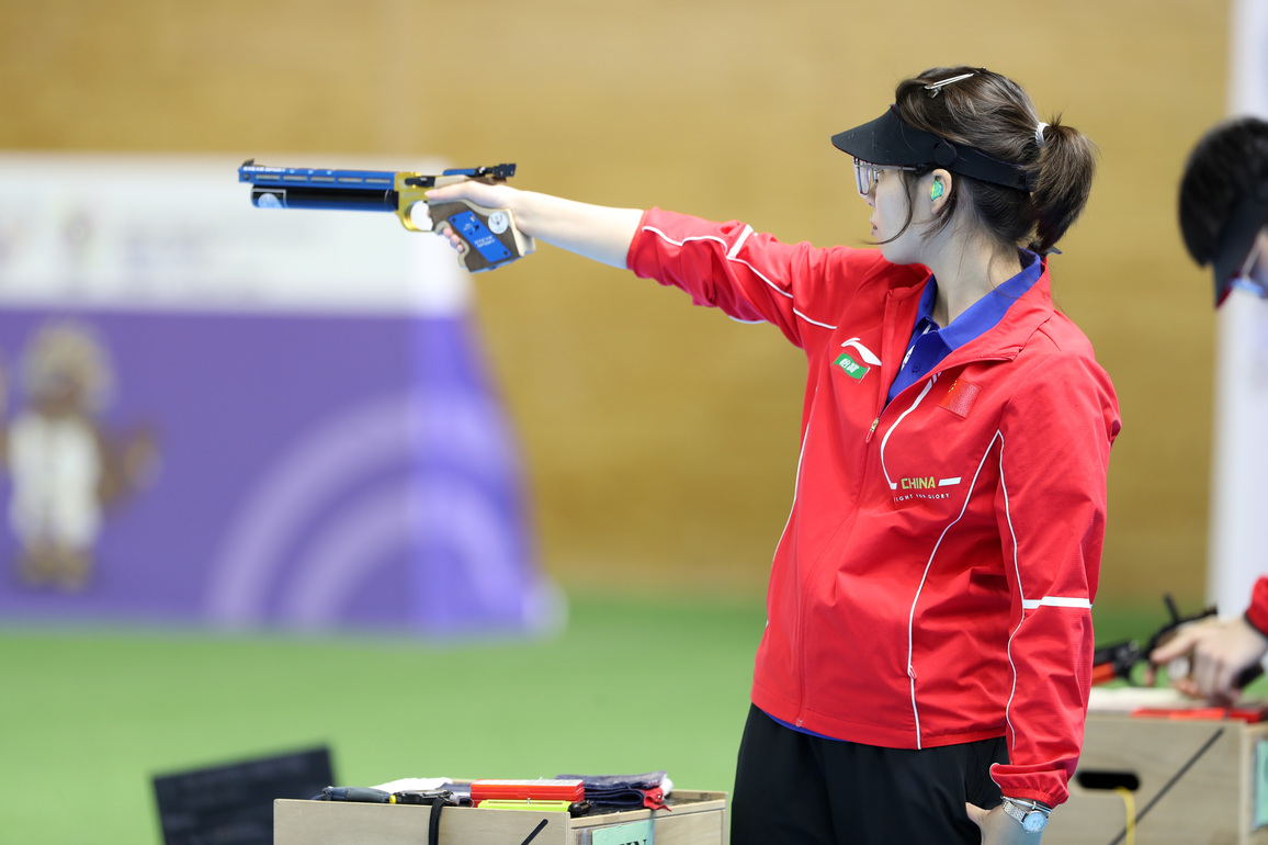 (SP)EGYPT-CAIRO-SHOOTING-ISSF WORLD CHAMPIONSHIP-10M AIR PISTOL MIXED ...