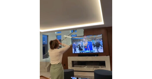 Jennifer Lopez celebrates New York Knicks' historic NBA championship ...