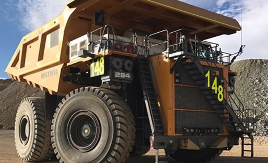 First Liebherr T 284 for South America
