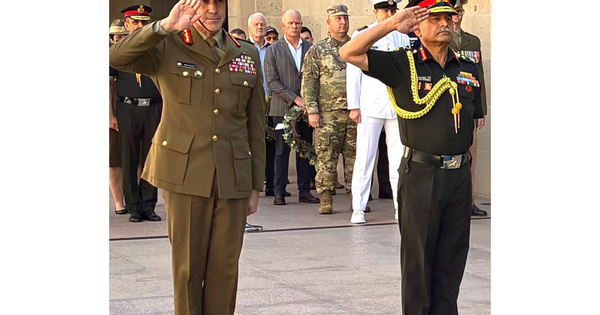 COAS Gen Dwivedi discusses bilateral defence ties with Australian Army ...