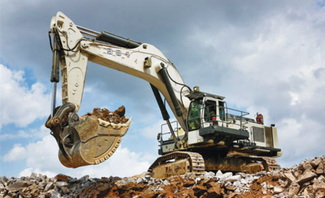 Otjikoto gold mine takes delivery of first excavator