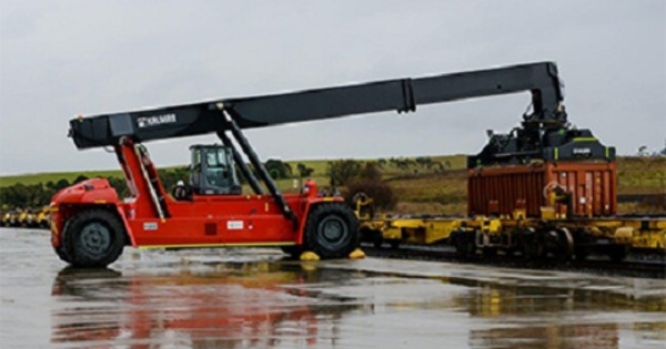 Kalmar stacker reaches Cadia Valley