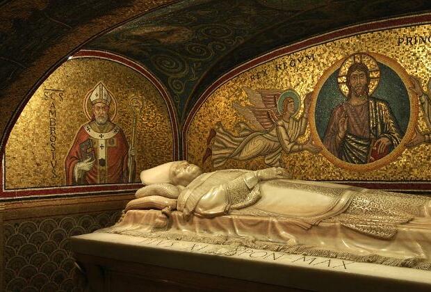 Vatican to install webcam at St. Peter's tomb for Holy Year
