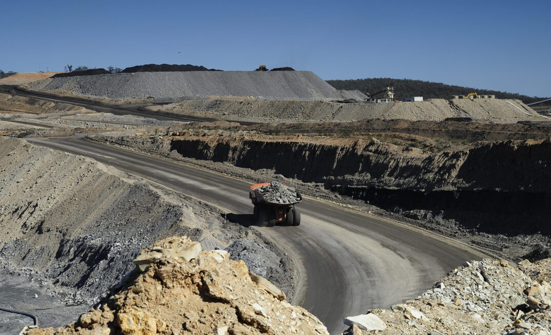 Report warns of Whitehaven Coal's 'climate-related vulnerabilities'