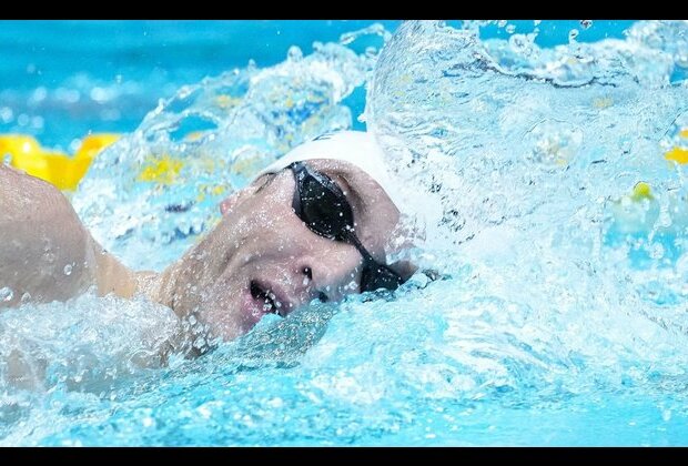 Bobby Finke makes history at U.S. swimming championships