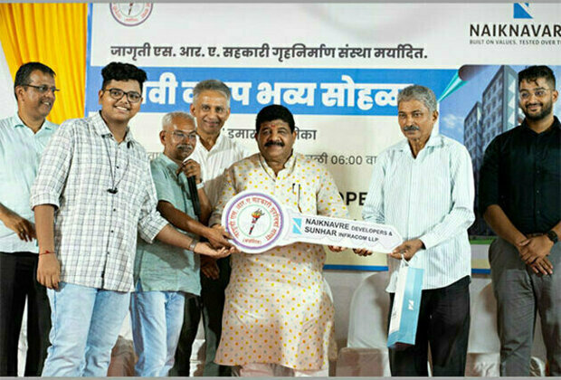 Naiknavare Developers Hands Over Homes to 80 Families at 'Jagruti' Slum ...