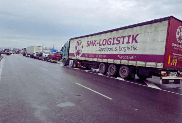 Farmers Blockade Brings Traffic to a Halt at Bulgaria-Greece Border