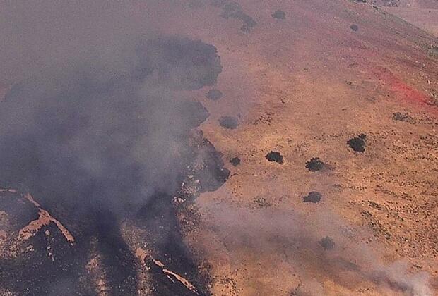 Fort fire in Grapevine near Interstate 5 stopped. Evacuation warnings ...