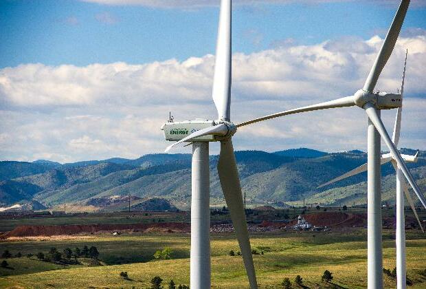 Expanding transmission of renewable power approved by US energy panel