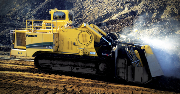 Vermeer adds GPS steering to Terrain Leveler