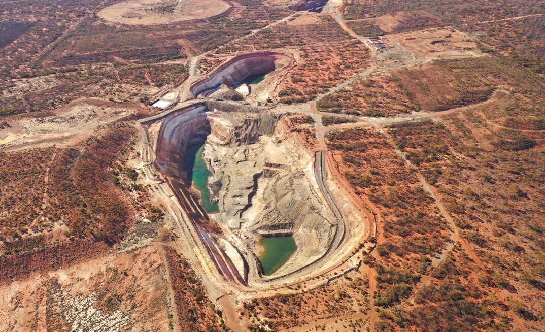 Minerals 260 breaks ground at Bullabulling camp