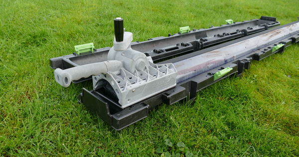 Improving core sample handling safety