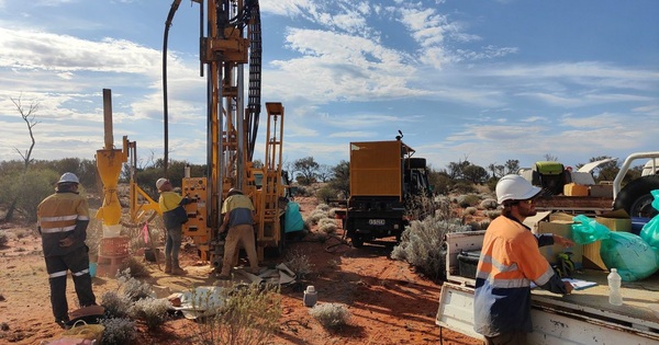 Petratherm heats on up titanium testwork