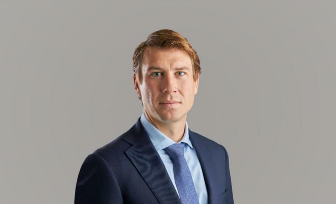 Focus on the future: Champion de Crespigny