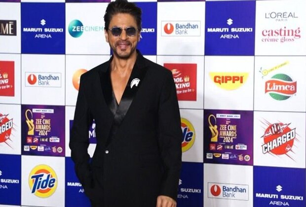 SRK looks dapper in all-black suit as he attends Zee Cine Awards 2024