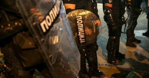 Violence erupts during student protest in Serbia