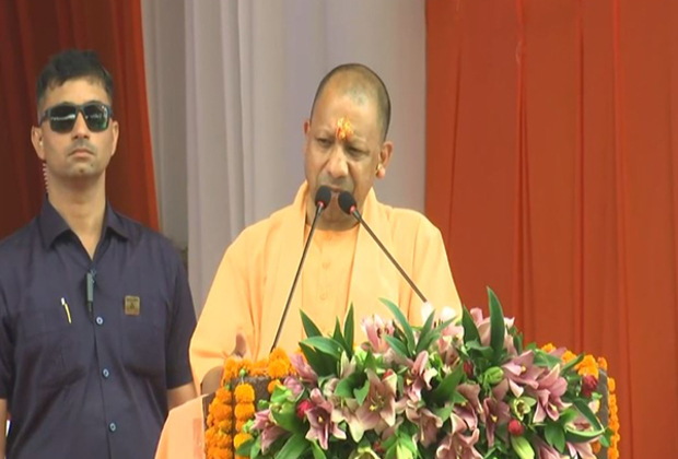 UP CM Yogi Adityanath expresses gratitude towards PM Modi as 'Pran ...