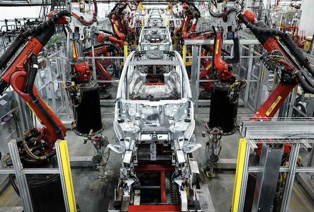Tesla says German plant assembling 4,000 cars per week
