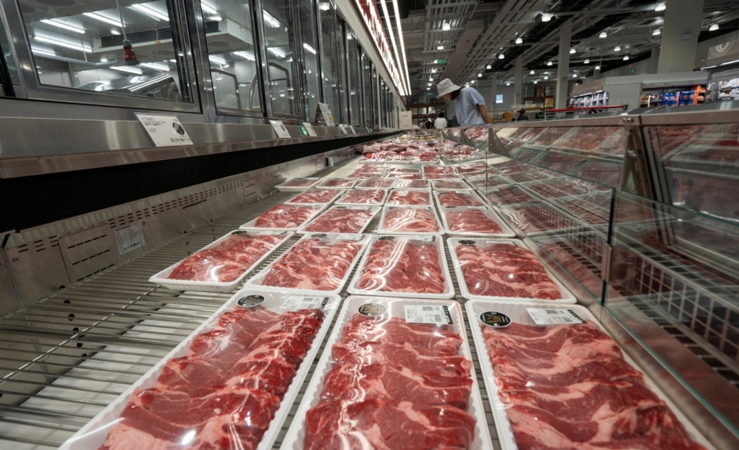 China imposes global beef tariffs