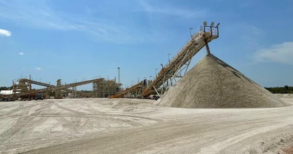 Core pays out contractors as Finniss stays on ice