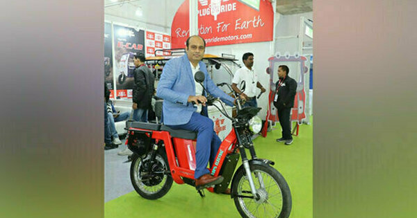 Plug N Ride Motors Pvt Ltd unveils Innovative Electric Two-Wheeler, "LoadRunner," at EV Expo