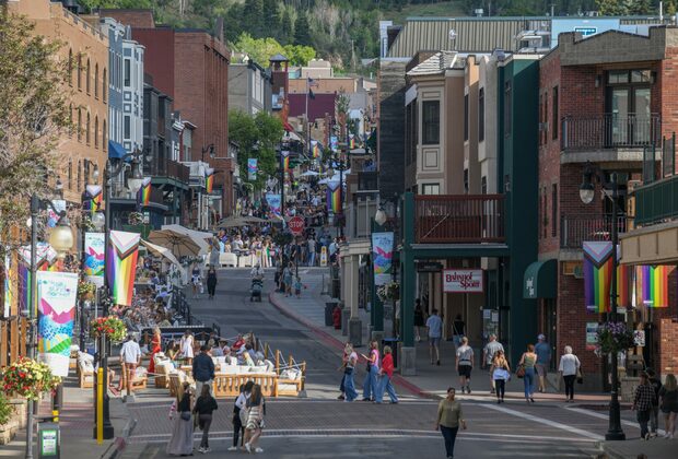17 restaurants to take Main Street for annual Savor the Summit - Park ...