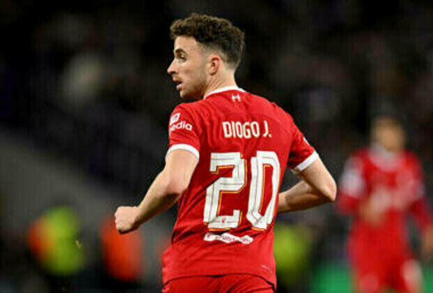 Liverpool football star dies in car crash