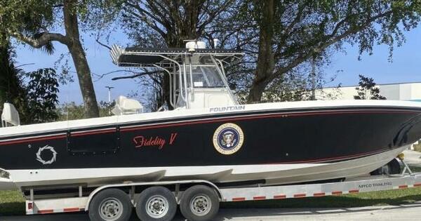 75-mph speedboat of late US President Bush up for auction
