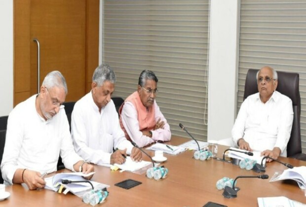 Gujarat has unique opportunity to showcase inspiring model to wor