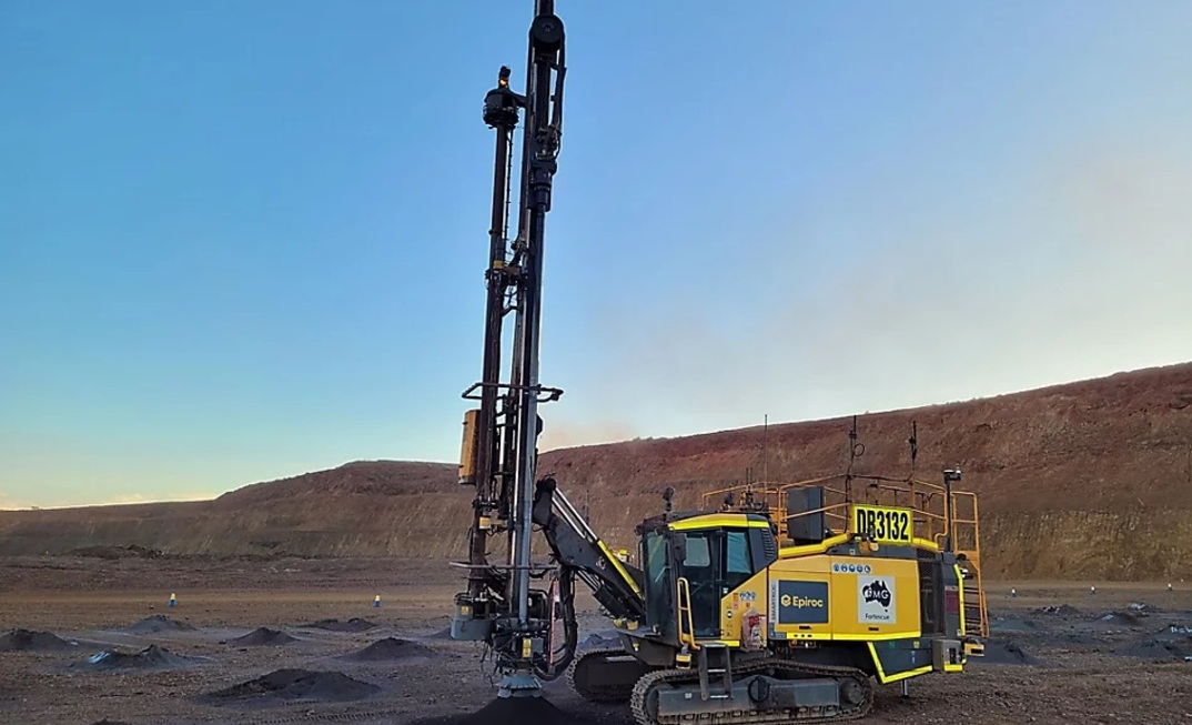 Autonomous SmartROC D65 MKII outperforms manually operated drill rigs