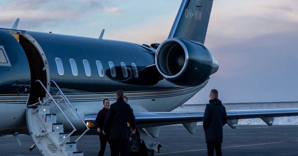 Prime Ministers of Denmark, Greenland meet in Nuuk to show "support"