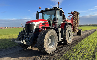 Massey Ferguson 8S: Versatility key to latest 300hp tractor addition ...