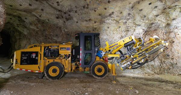 Komatsu reveals electric versions of drilling and bolting rigs