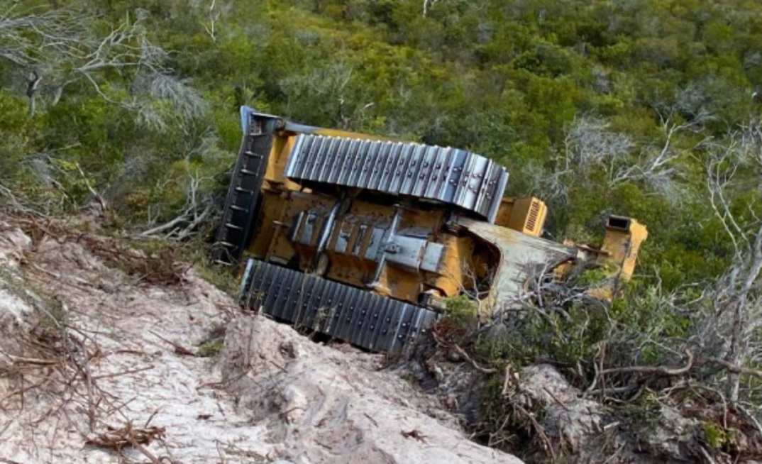 Dozer rollover