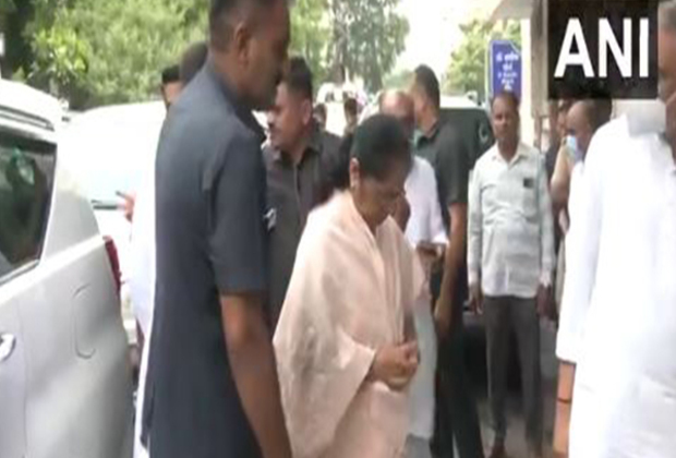 Former Gujarat CM Vijay Rupani's family arrives at hospital to receive ...