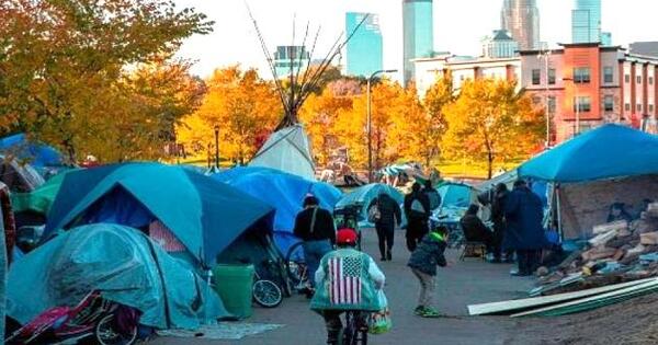 Phoenix clears downtown homeless encampment, sends over 500 to shelter