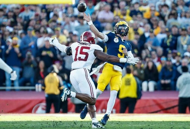 Alabama star LB Dallas Turner entering NFL draft