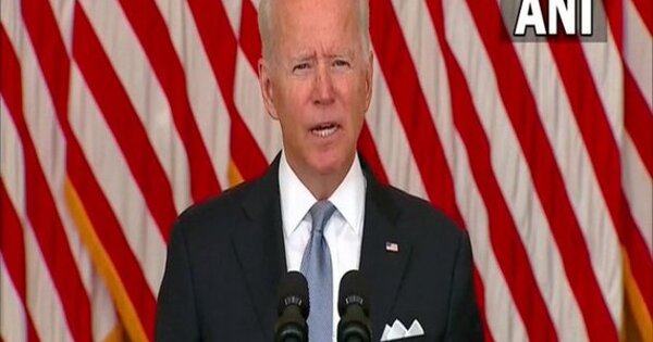 Biden meets with national security team